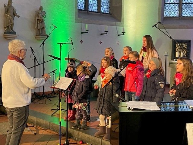 Adventsmarkt lockte viele Besucher in die Altstadt - Selm