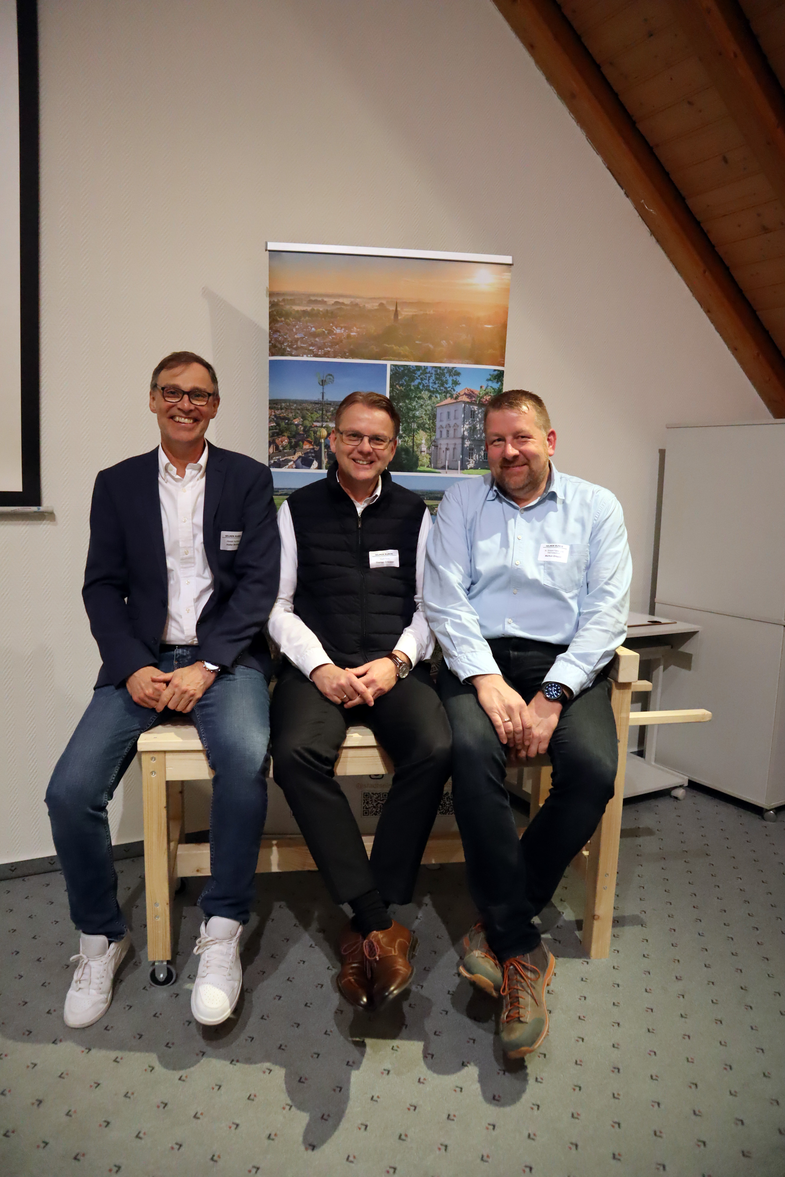 Baumelbank beim zweiten Treffen der Selmer Runde vorgestellt - Selm